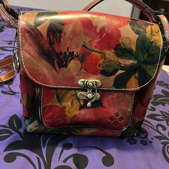 Patricia Nash | Bags | Patricia Nash Red And Green Crossbody Bag With ...